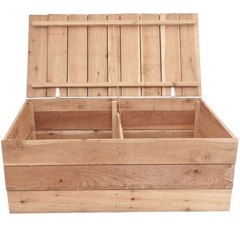 Cedar Outdoor Worm Bin