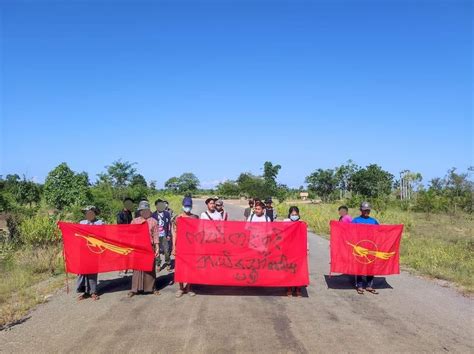 ယင်းမာပင်တွင် ကျေးလက်သူပုန် စစ်ကြောင်း ဖက်ဆစ် စစ်တပ် တော်လှန်ရေး ချီတက် ဆန္ဒပြ Khit Thit Media