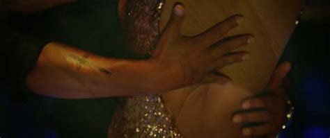 Naked Deepika Padukone In Race 2