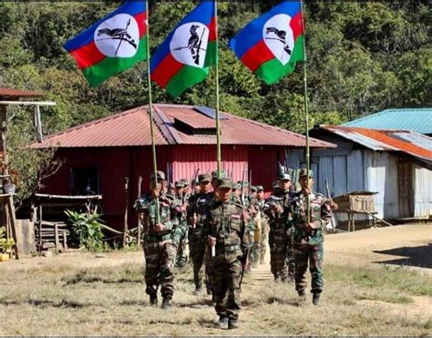 ဖလမ်း ဟားခါး လမ်းပိုင်းတွင် တိုက်ပွဲဖြစ်ပွားပြီး စစ်သား ၉ ဦးသေဆုံး Khit Thit Media