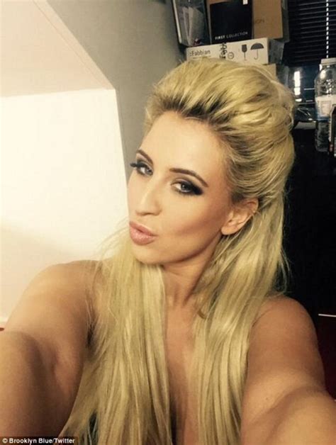 Brooklyn Blue Selfie Wallpics Net Wallpapers Photos Pictures Backgrounds