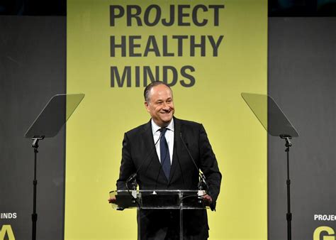 Douglas Emhoff Steckbrief Bilder Und News Web De