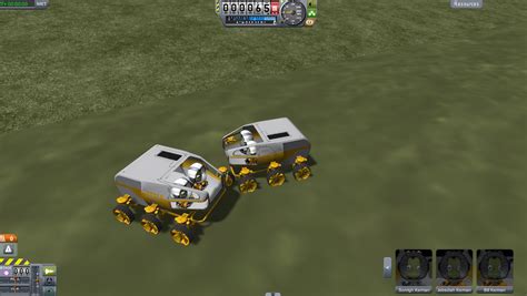 [0 23] Version 0 05 Sfr Command Pod With Internal Parts And Crew Visible New Color Page 3