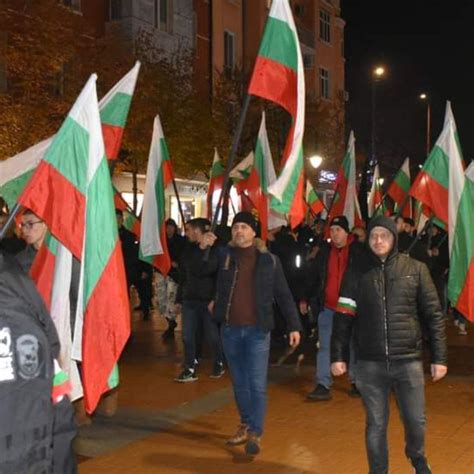 Ангел Христос Воскресе В този истински светъл ден на Възкресението нека си припомним силата