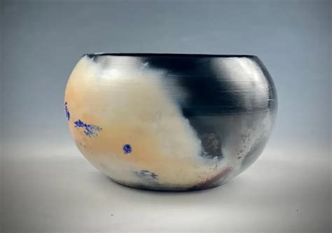 ⩥ Raku Why Is This Pottery So Magical Ceramicartis