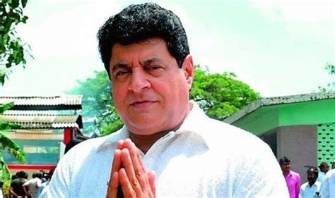 Ban Pakistani Actors Says Ftii Gajendra Singh Chauhan Commenting On Raees