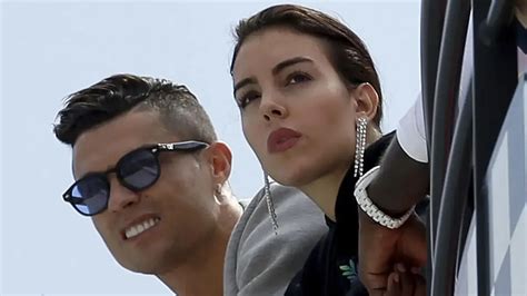 کریستیانو رونالدو بیوگرافی او و همسرشجورجیانا عکس ها