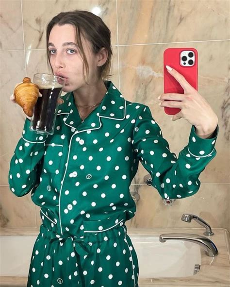 Pin By Mar💌 On Me Emma Chamberlain Emma Chamberlain