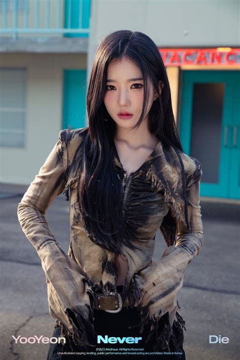 Picture Of Yoo Yeon Kim