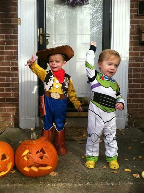 Buzz And Woody Toy Story Andy And Buzz Costume Woody And Buzz Light