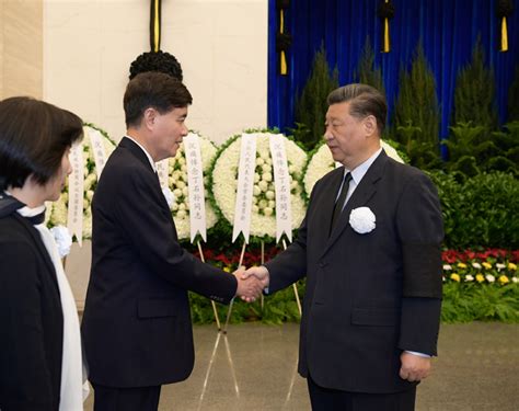 丁石孙同志遗体在京火化 图片新闻 中国政府网