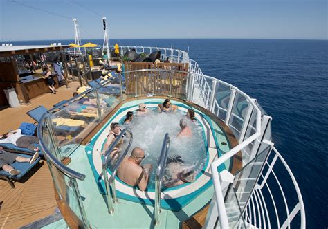Carnival Horizon Cruise Ship Hot Tub In The Serenity Area Cruise Ship