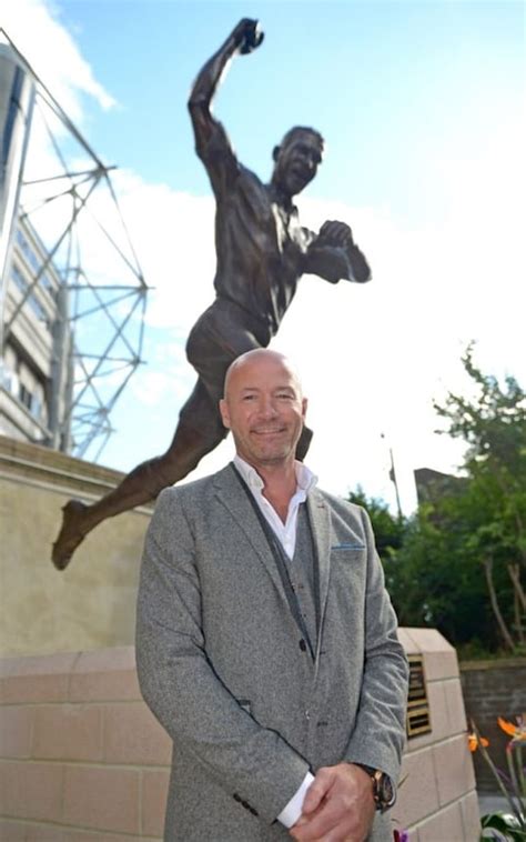 Statue Of Newcastle Legend Alan Shearer Which Cost £250 000 Unveiled