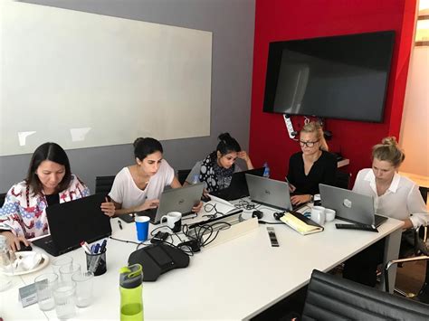Data Visualization Training Audience Alive