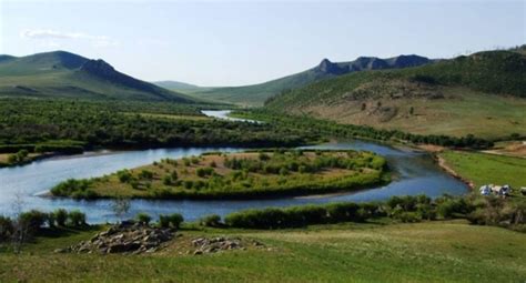 Улз гол шинэ гүүртэй боллоо