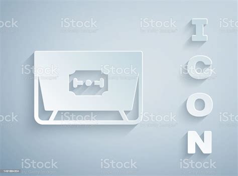 회색 배경에 격리 된 면도날 면도기 아이콘을 잘라 용지 종이 아트 스타일 벡터 3차원 형태에 대한 스톡 벡터 아트 및 기타 이미지 3차원 형태 가장자리 강철 Istock
