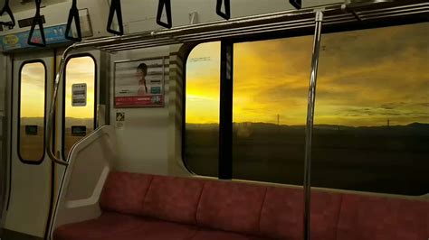 浦和 on Twitter 今朝乗った電車黄金色に染まった越後平野の空電車の窓一面に広がって贅沢な車窓 https t co