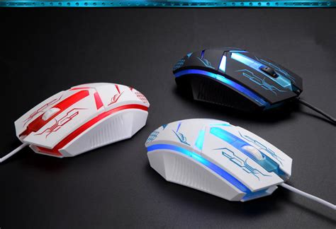 2015 New Silent Gaming Mouse Cool Design Professional Iron Man Shape