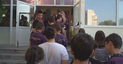 НВО по БЕЛ за 7 клас Преди края на изпита вариантът изтече в онлайн издание Btv Новините