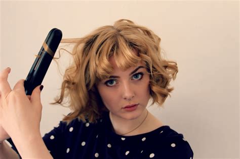 How To 80s Ragdoll Curls — Oh So India Charlotte