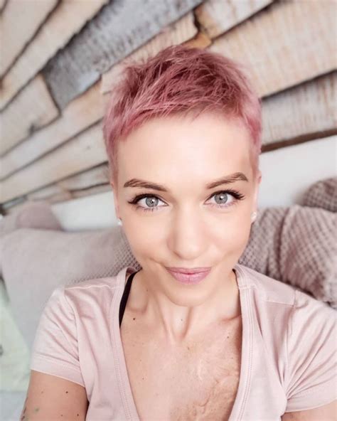 Precious Pink Pixie 💗 Short Pixie Haircuts Pixie Hairstyles Womens