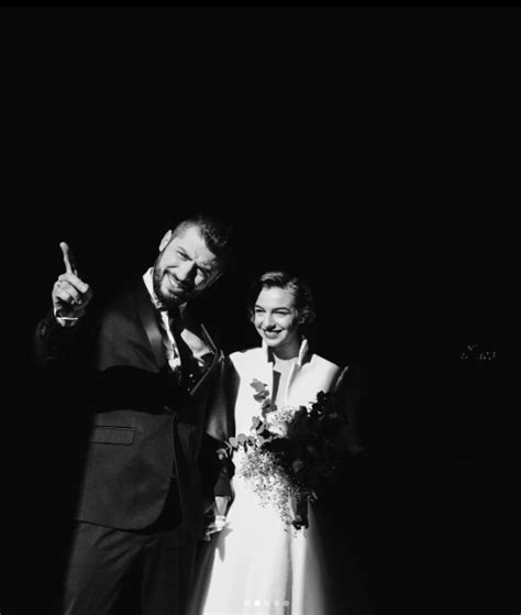 Ok „მიყვარხარ უსაზღვროდ“ გიორგი გასვიანის და მარიტა მელიქიშვილის ქორწინებიდან 2 წელი გავიდა