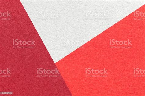 공예 흰색 빨간색 및 주홍색 종이 배경 매크로의 질감 그라디언트가있는 빈티지 와인 추상 판지 0명에 대한 스톡 사진 및 기타 이미지 Istock