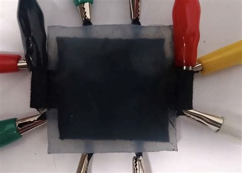 This Soft Tactile Sensor Can Simultaneously Estimate The Contact Force