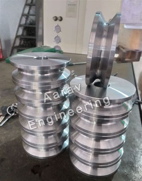 Cnc Machine Job Work At Best Price In Ahmedabad Id 6308641 Aarav Engineering