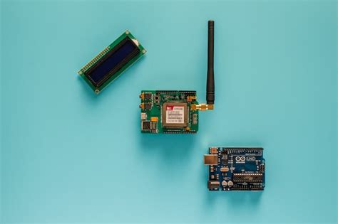 premium photo sim5320e shield provides