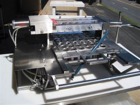 Sanovo Technologies Egg Decapper Rame Hart