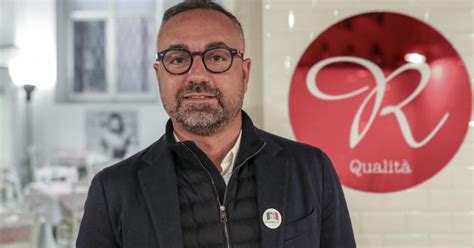 Il Leader Del Movimento Io Apro Biagio Passaro Arrestato Le Contestazioni Della Procura Di
