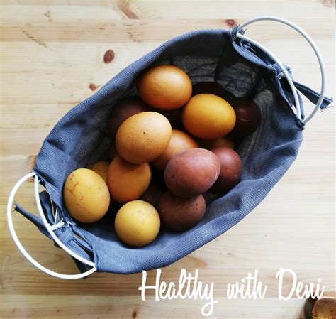 Боядисване на яйца с естествени материали – Healthy with Deni