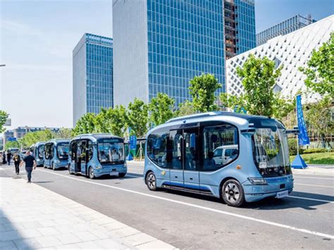 Prime Minister Of Singapore Rode Yutong Intelligent Bus