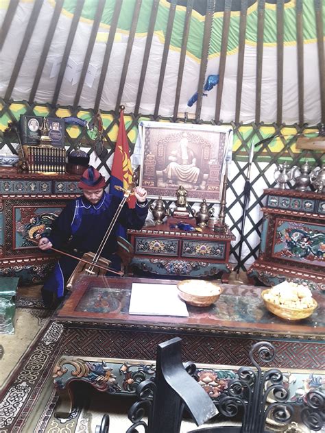 Монгол Хуур Төв Mongol Khuur Center МОРИН ХУУР ХӨӨМИЙН сургалтанд Даваа Лхагва Баасан