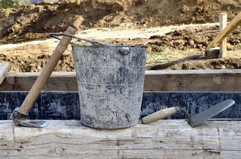 制造机器 抹灰工 泥铲 建筑承包商 水平画幅 湿 材料 特写 凌乱 工匠