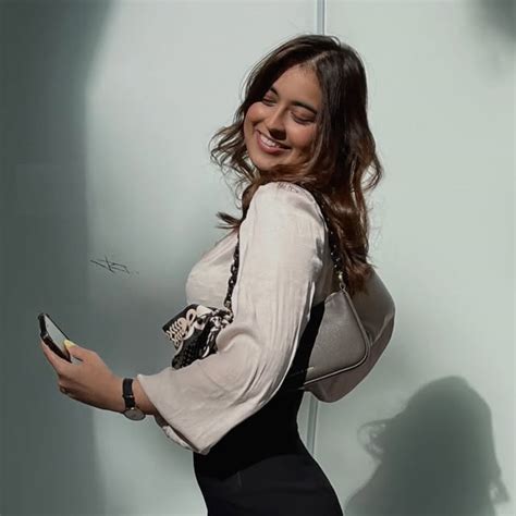 Anousha Chowdhry Anousha Chowdhry • Threads Say More