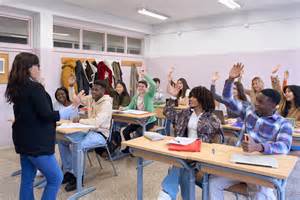 Eerste Maand Van Dit Schooljaar Vallen Er Al Massaal Lessen Uit Op