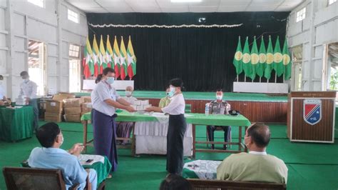 ဖျာပုံမြို့၌ အခြေခံပညာကျောင်းပေါင်း ၂၉၈ ကျောင်းသို့ နှာခေါင်းစည်း