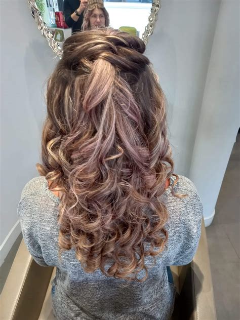 Peinado Con Ondas Tupelu Peluquería Ainsa Sobrarbe