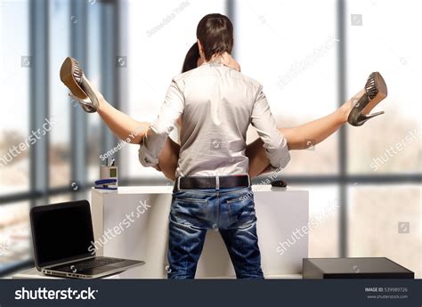1327 色情抚摸 图片、库存照片和矢量图 Shutterstock