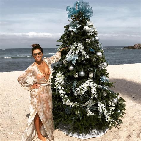 Sexy Eva Longoria Celebrating Christmas In Bikini On The Beach Celeblr