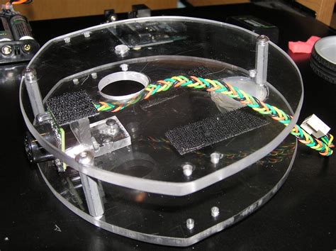 Make A Wall Avoiding Robot 6 Steps With Pictures Instructables