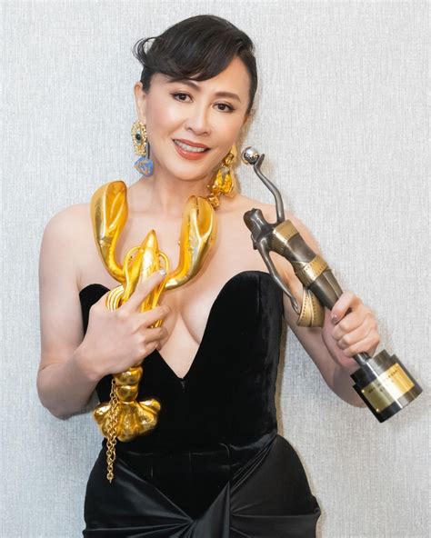 金像獎2024群星穿搭逐件睇！劉嘉玲金龍蝦頸飾價值8萬 出爐影后余香凝滿手tiffany鑽飾丨星級品味 星島日報