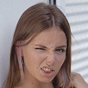 Claudia Garc A Ge Famille Biographie Famous Birthdays