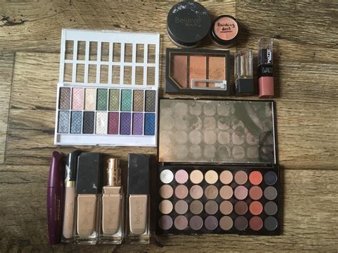 My Very Small Makeup Collection Rmakeupflatlays
