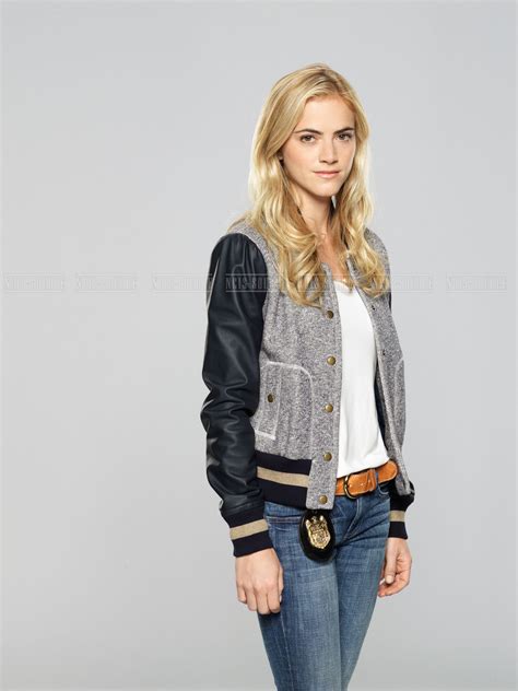 Emily Wickersham Ncis Bishop Va Prendre Du Galon Fkcamm