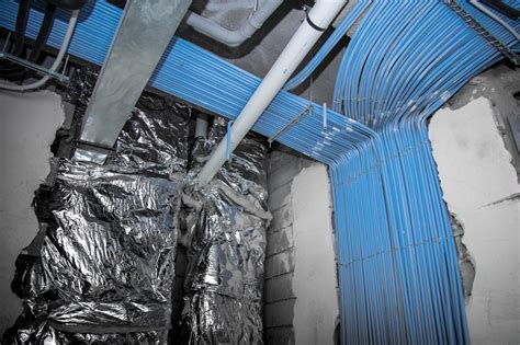 کابل کشی فیبر نوری برای ساختمان‌های ساخته شده تجهیزنت