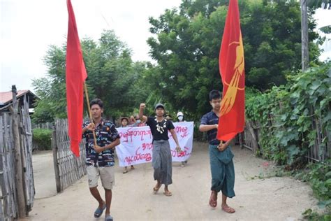 စစ်အာဏာရှင်ဖြုတ်ချရေး ယင်းမာပင် ဆားလင်းကြီး ရွာပေါင်းစုံ သပိတ်စစ်ကြောင်း ချီတက်ဆန္ဒပြ Khit