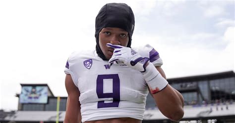 Husky Roster Review Thaddeus Dixon Acts Like He Belongs Sports